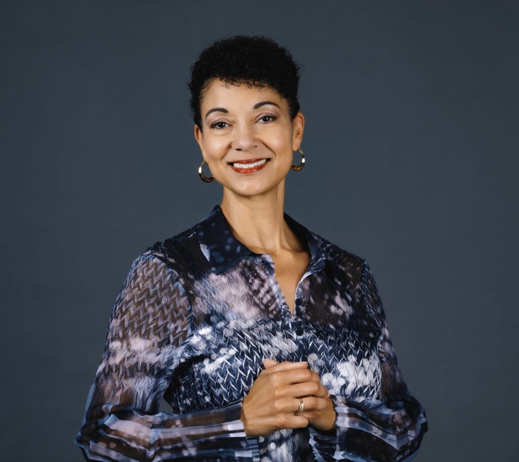 Shellye Archambeau and the Many Feathers on Her Hat | humansoffuzia